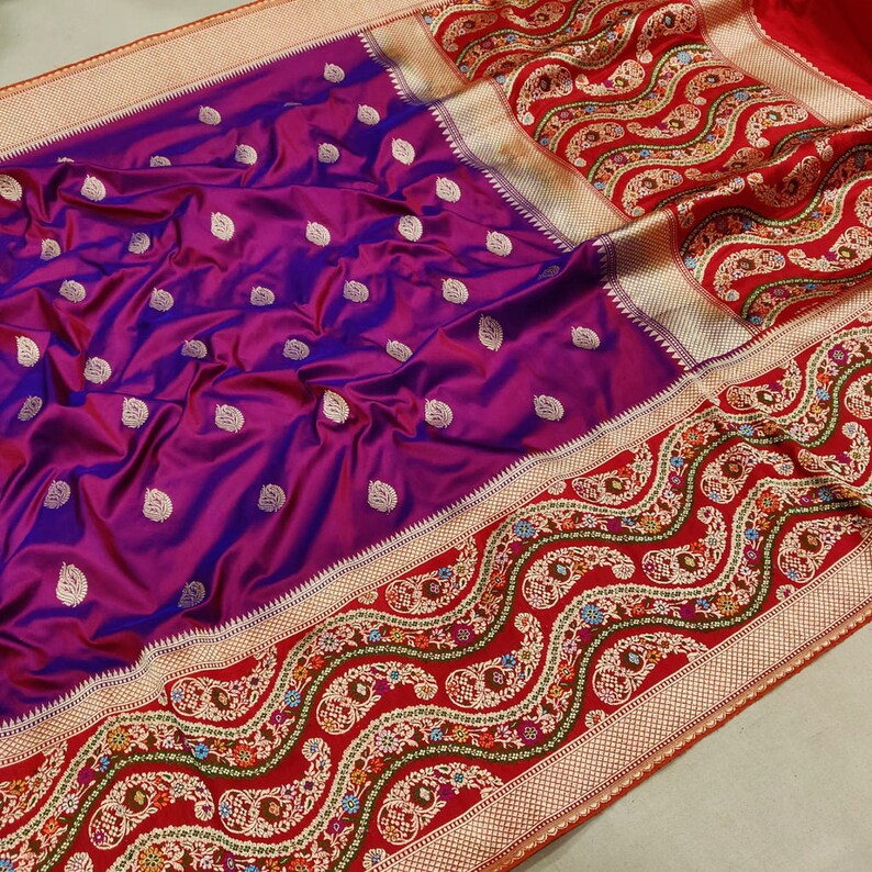 Pure Katan Banarasi Kadwa Saree Handweaving Saree falls Piko Freedry ...