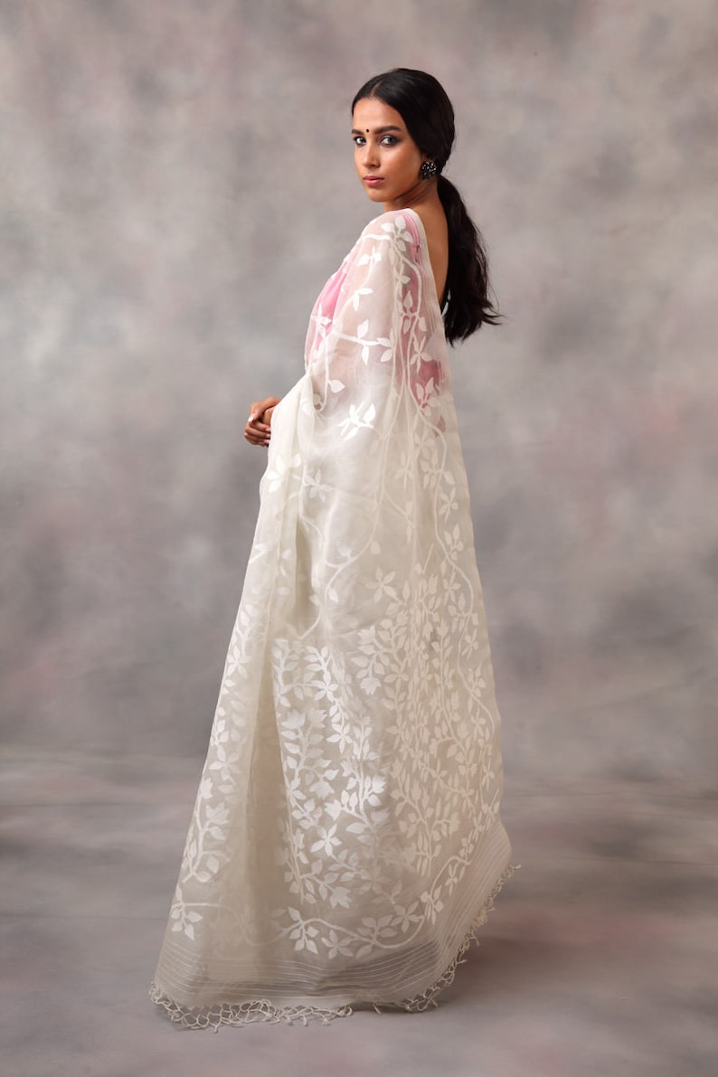 Traditional Bengal Jamdani Saree/tantuj Muslin/reshom Jamdani With ...