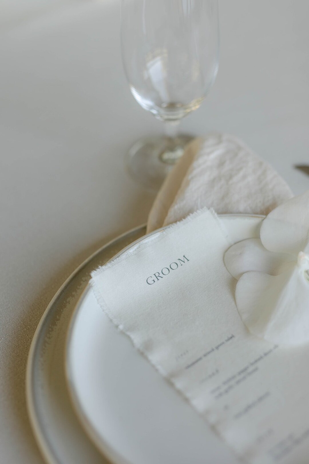 Fabric Wedding Menu/ Minimal Wedding Menu/ Unique Wedding Menu/ Wedding ...