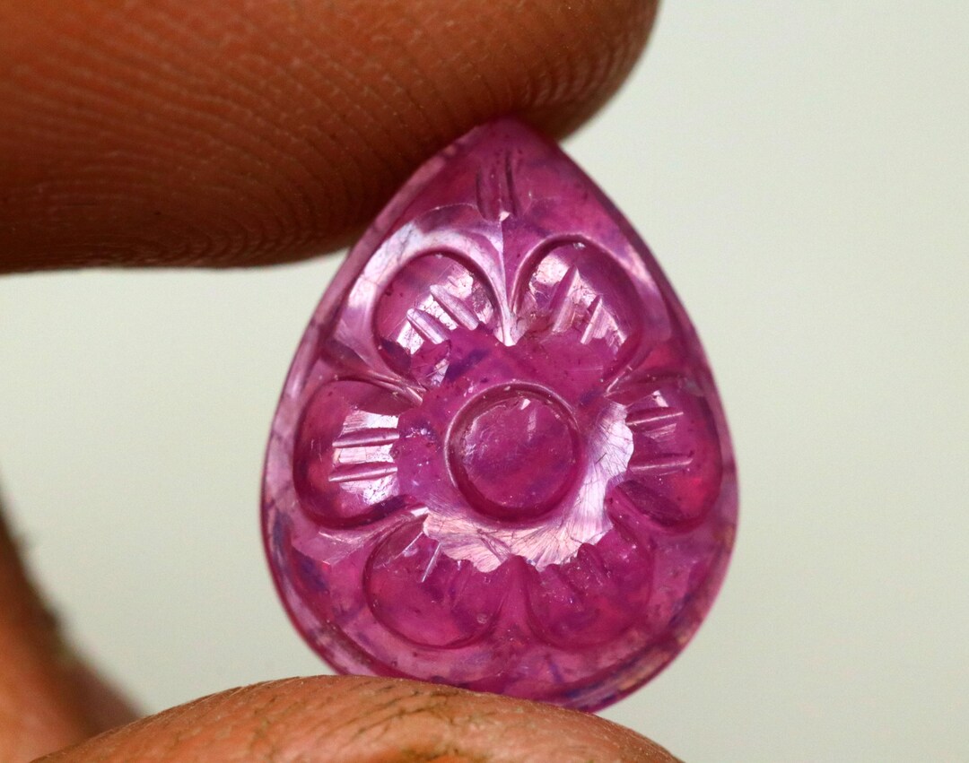 Carved Pear Ruby Gemstone:4.75 Ct Glass Field Ruby Carving 13x10x4 Mm ...