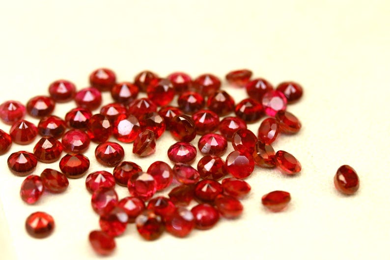 67 Pcs(18 Ct) Natural Ruby 3mm Round Cut Rich Red Loose Gemstones ...