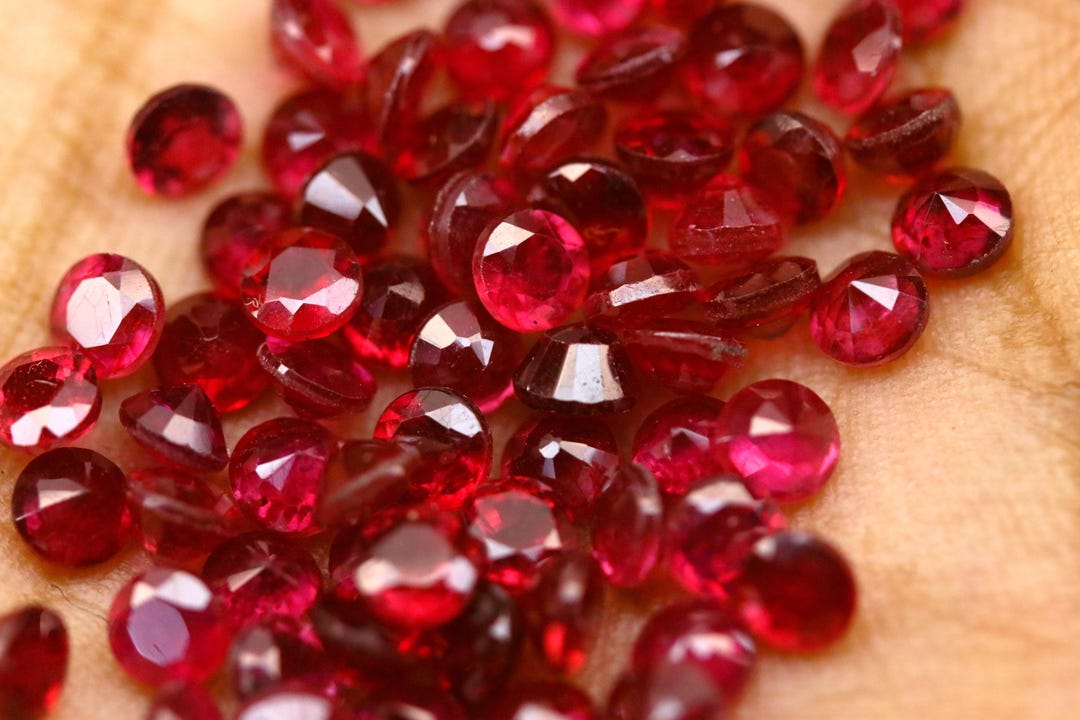 67 Pcs(18 Ct) Natural Ruby 3mm Round Cut Rich Red Loose Gemstones ...