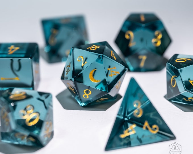 London Blue Topaz Hidden Gem Dice 7 Piece RPG - Etsy Canada
