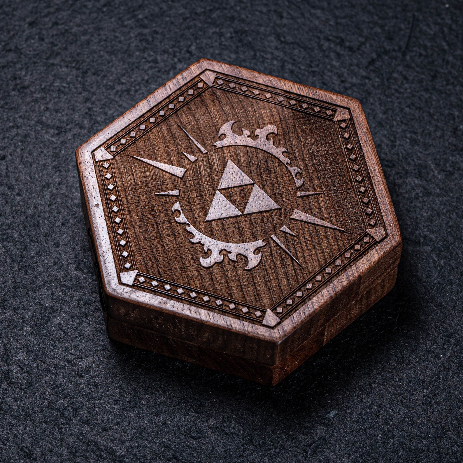 Engraved Walnut D&D Gaming Dice Box Set Box Gift Box Wood Box - Etsy