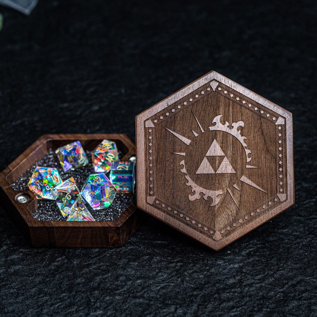 Engraved Walnut D&D Gaming Dice Box Set Box Gift Box Wood Box ...