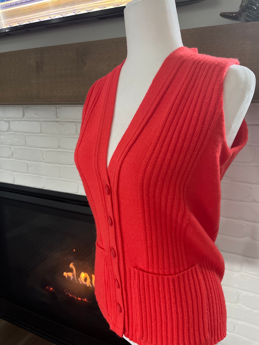 60s Glenbrooke Coral Sweater Vest, Acrylic Cable Vest, 100% Bi-loft ...