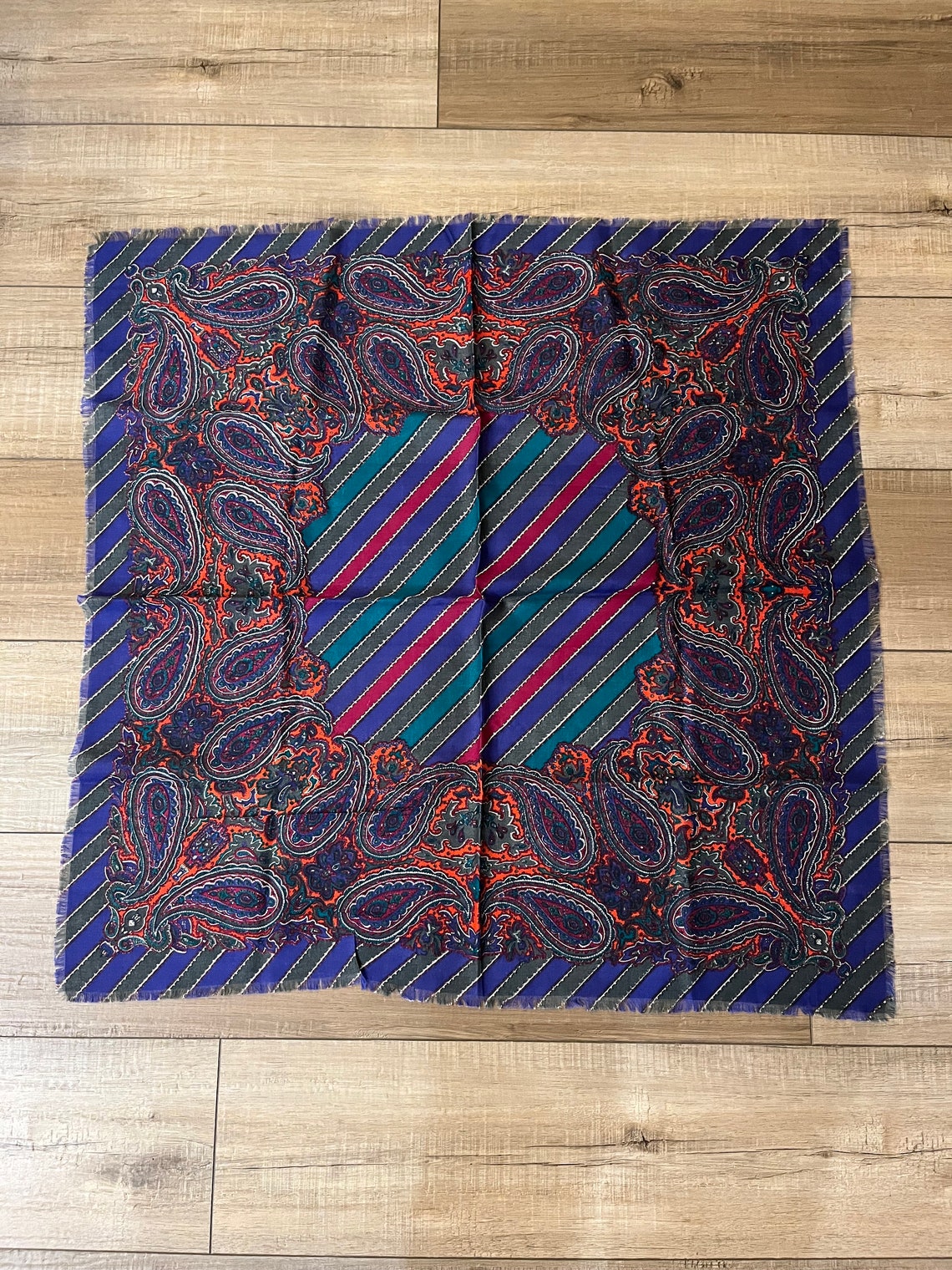 80s Liz Sinclair Acrylic Fringe Scarf, Large Shawl Scarf, Purple ...