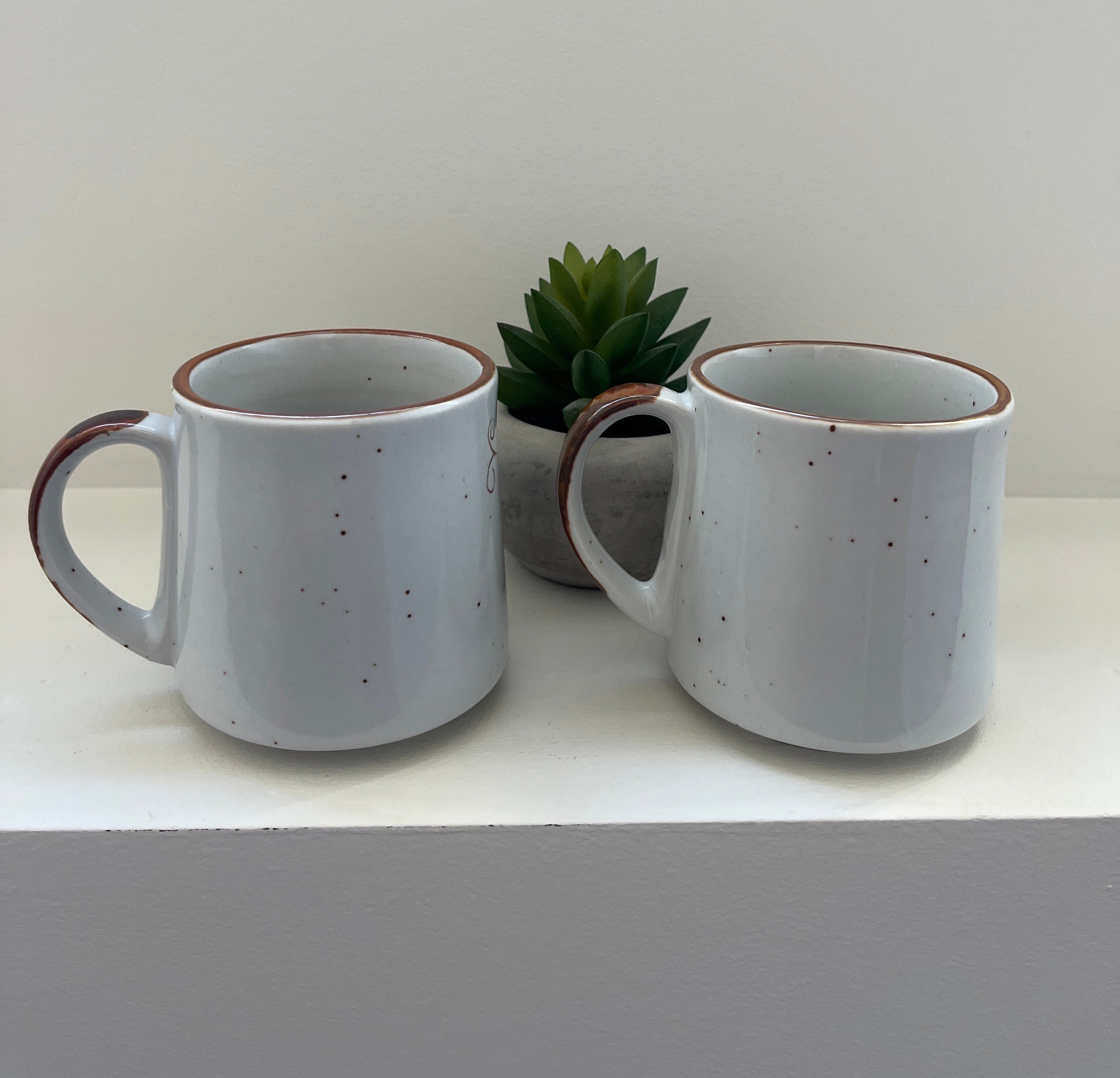 2 Vintage Speckled Stoneware Mugs 70s 80s Grapevine Mugs 70s - Etsy