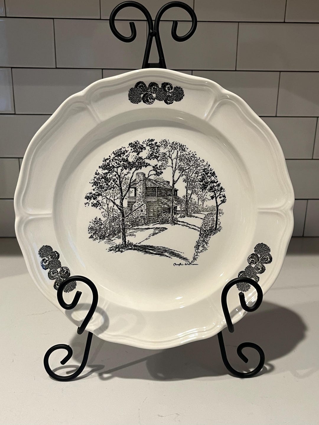 1987 Wedgewood Kemper Log Cabin Plate, 10” Cincinnati Collectible Plate ...