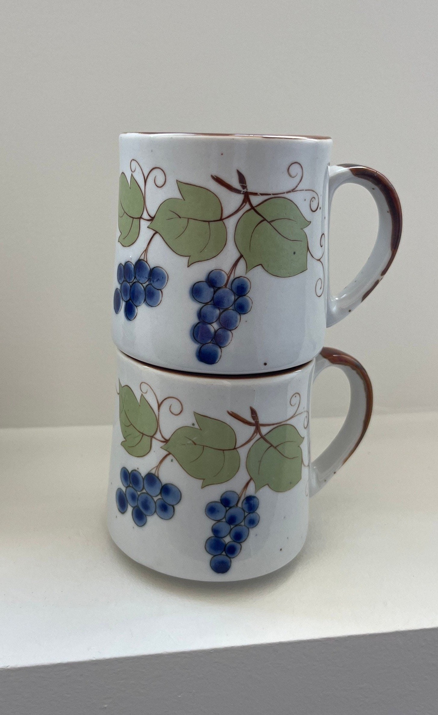 2 Vintage Speckled Stoneware Mugs 70s 80s Grapevine Mugs 70s - Etsy
