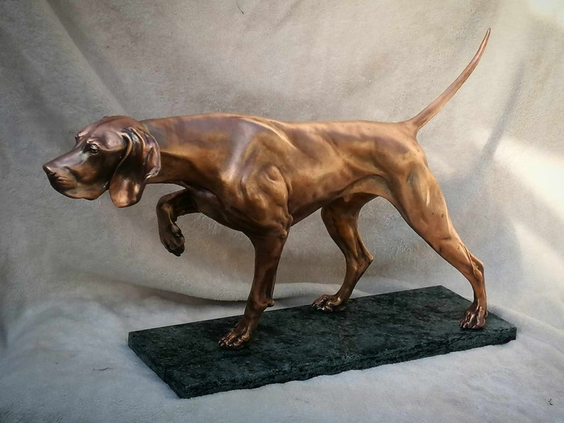 On Point Hunting Hungarian Vizsla Bronze Statue - Etsy