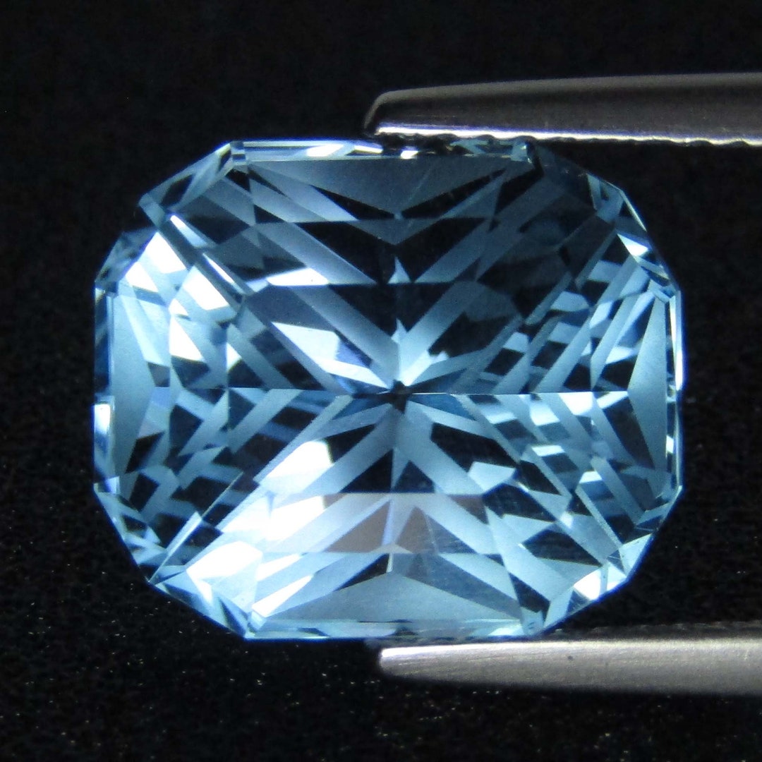 10.85cts Brilliant Natural Sky Blue Topaz Octagonal Radiant Cut Loose ...