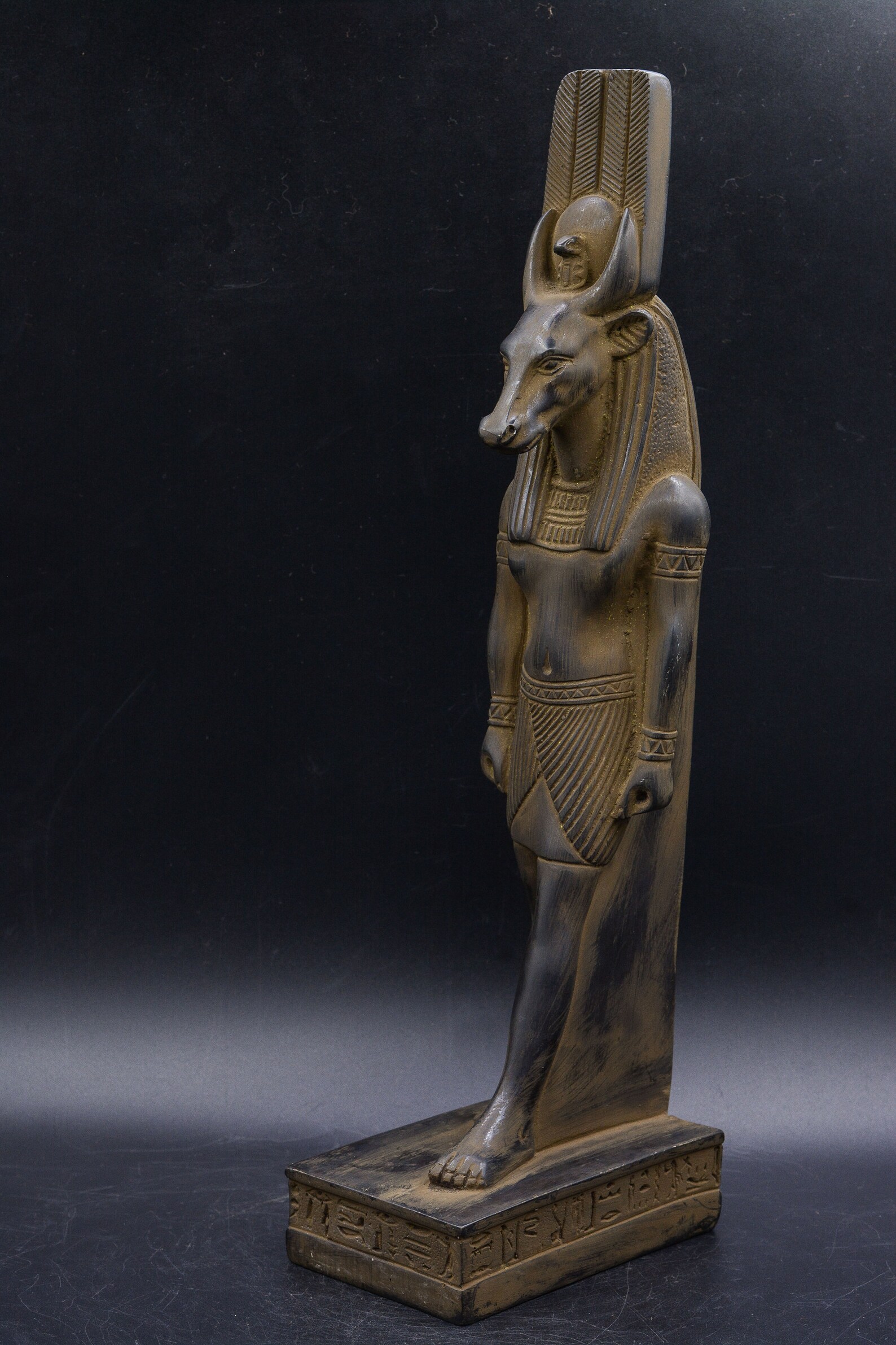 Statue Montu God of War Lord of Medamud, Depicted With a Bull’s Head ...