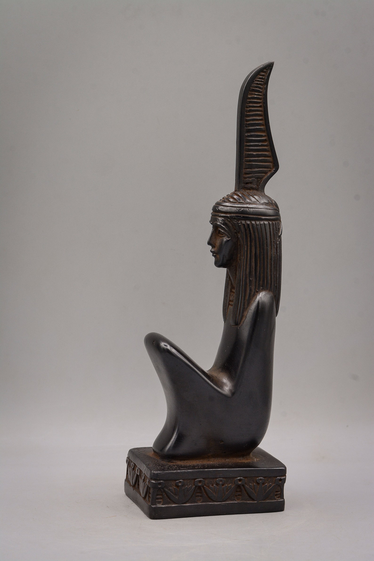 Statue Maat Goddess of Balance and Truth Black Figurine - Etsy