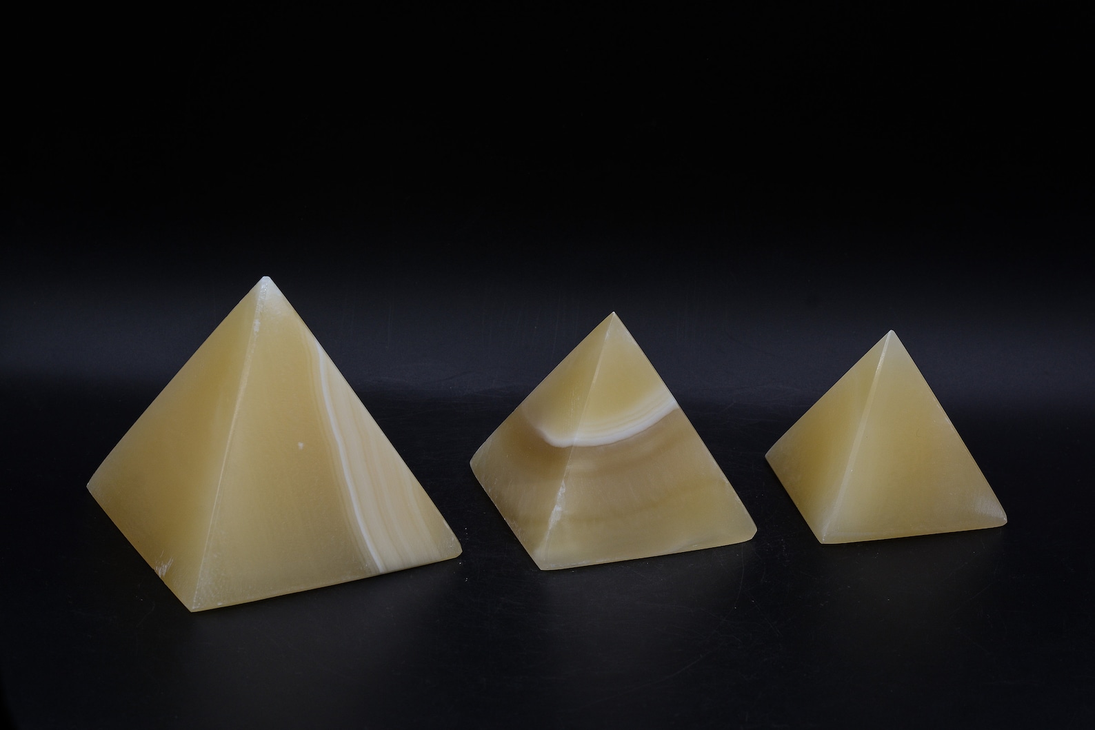 Egyptian Art Decor Set of 3 Pyramids Alabaster Heavy Stone - Etsy