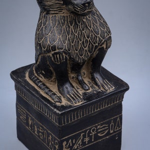 Statue of Thoth Baboon Seated Monkey (moon God Thoth) and Wisdom ...