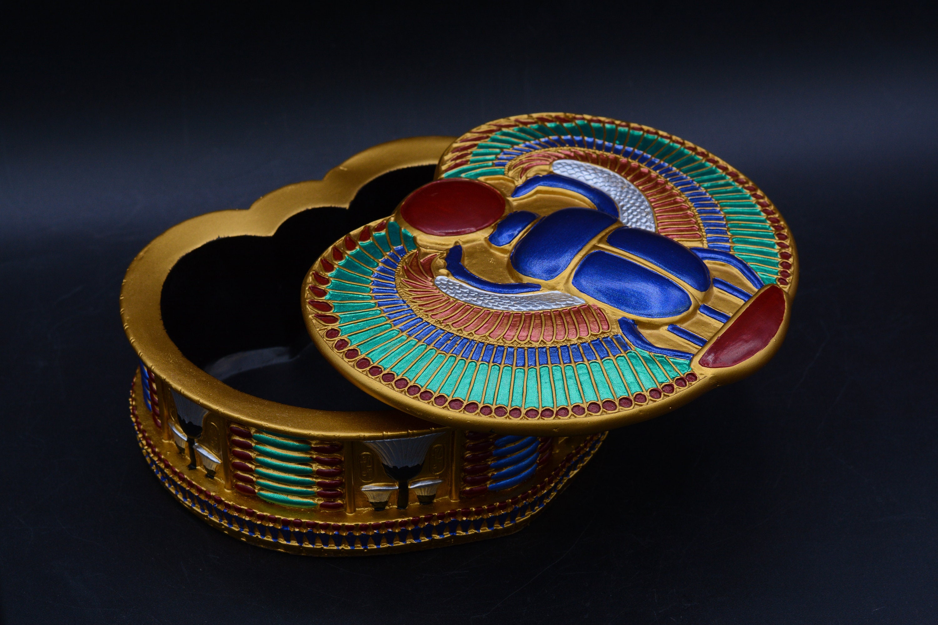 Egyptian art Box decorated pharaonic inscriptions Scarab winged Unique ...