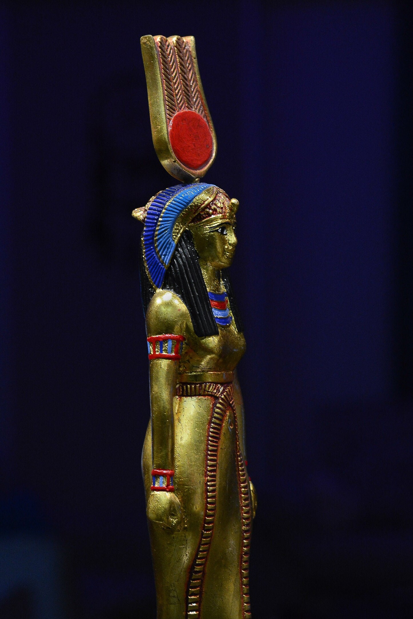 Unique Statue Isis Goddess of Healing and Magic Large Hand - Etsy