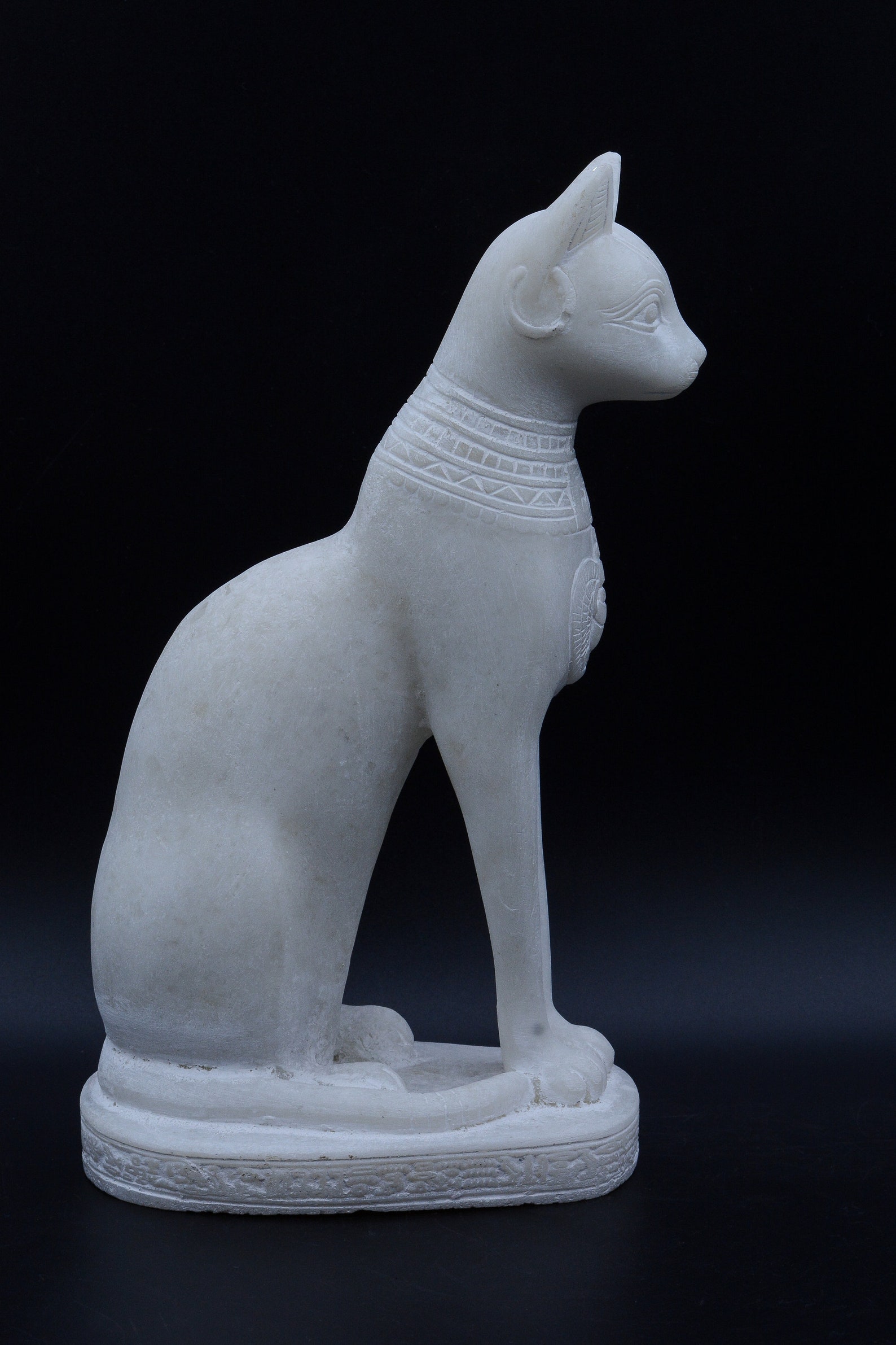 Unique Statue of Egyptian Goddess Cat Bastet Sculpture With Scarab ...