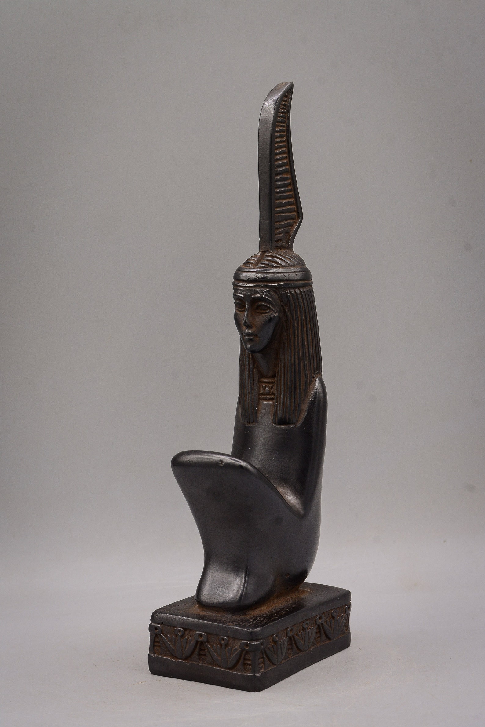 Statue Maat Goddess of Balance and Truth Black Figurine - Etsy