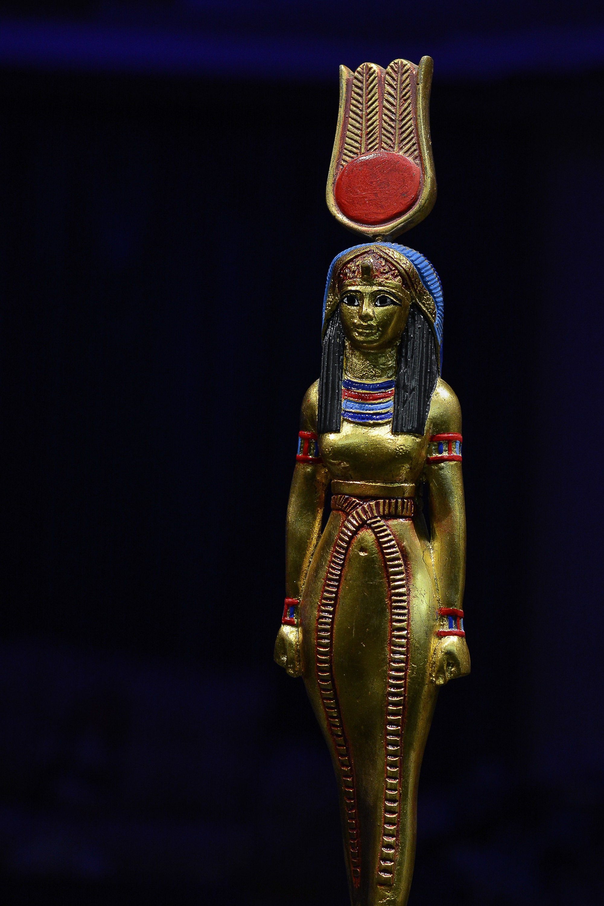 Unique Statue Isis Goddess of Healing and Magic Large Hand - Etsy