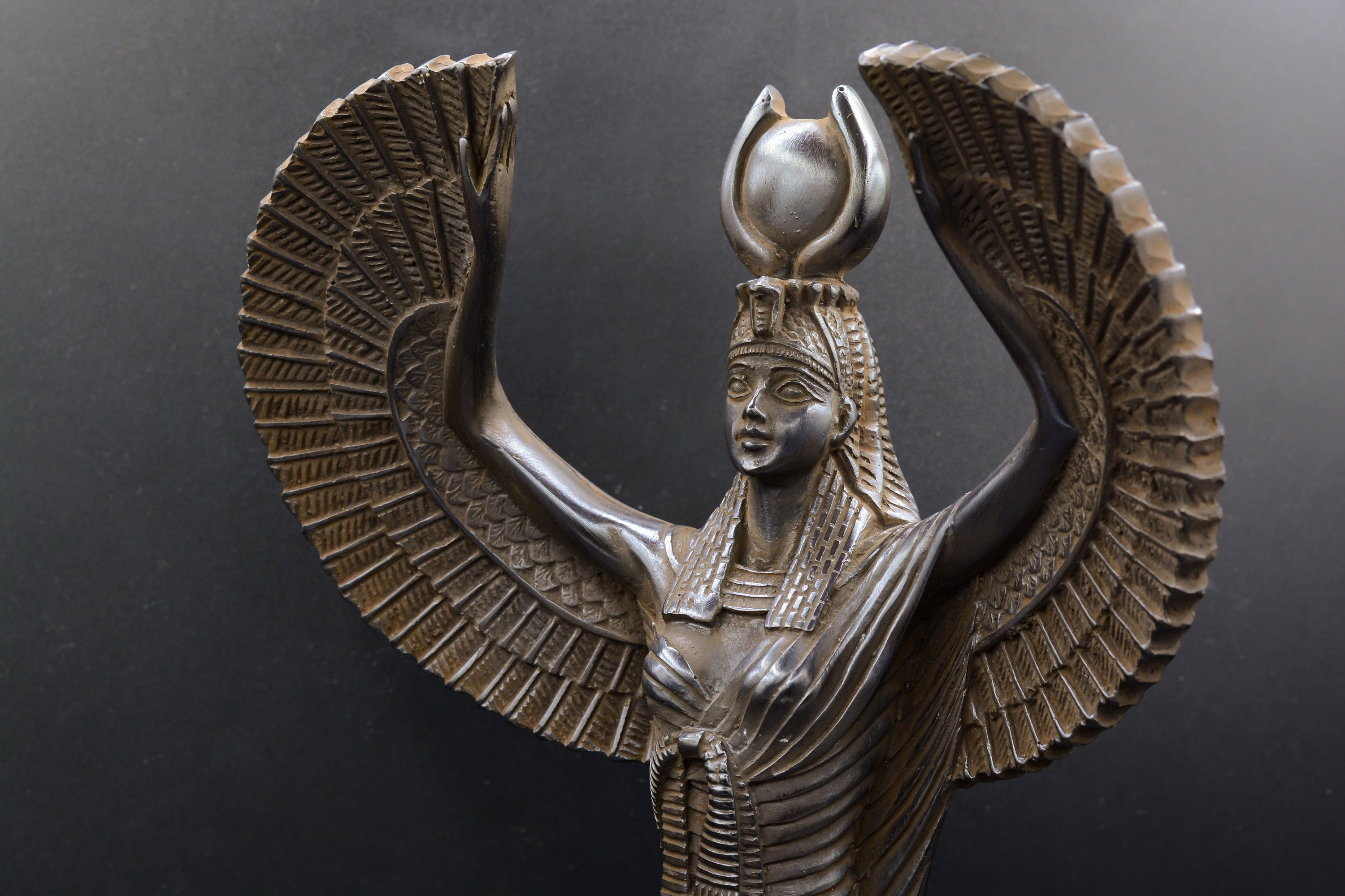 Statue of Egyptian Goddess Isis Opening Wings of Protection Large Black ...