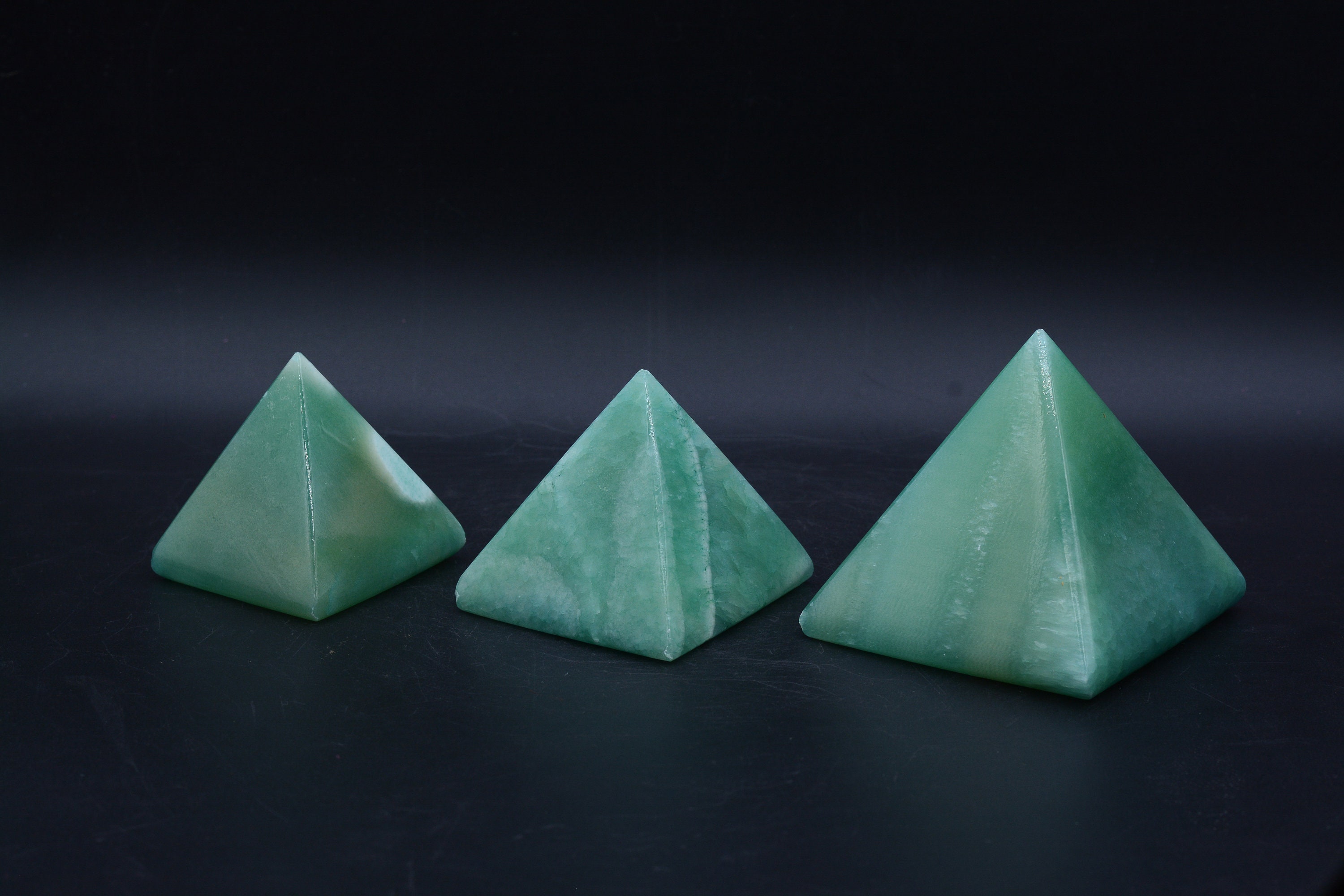 Egyptian Art Set of Pyramids 3 Color Blue Green Red - Etsy