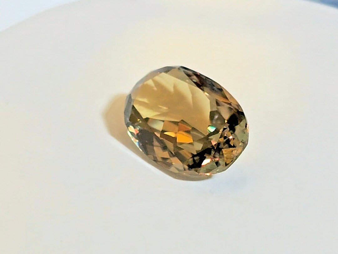 CERTIFIED Diaspore,csarite 22.96 Ct Extremely Rare Color Change 100 ...