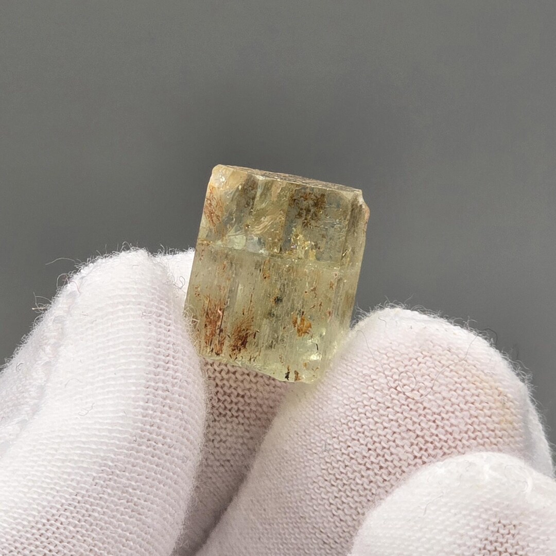 Light Green Beryl Crystal – Natural Hexagonal Prism – Jos Plateau ...