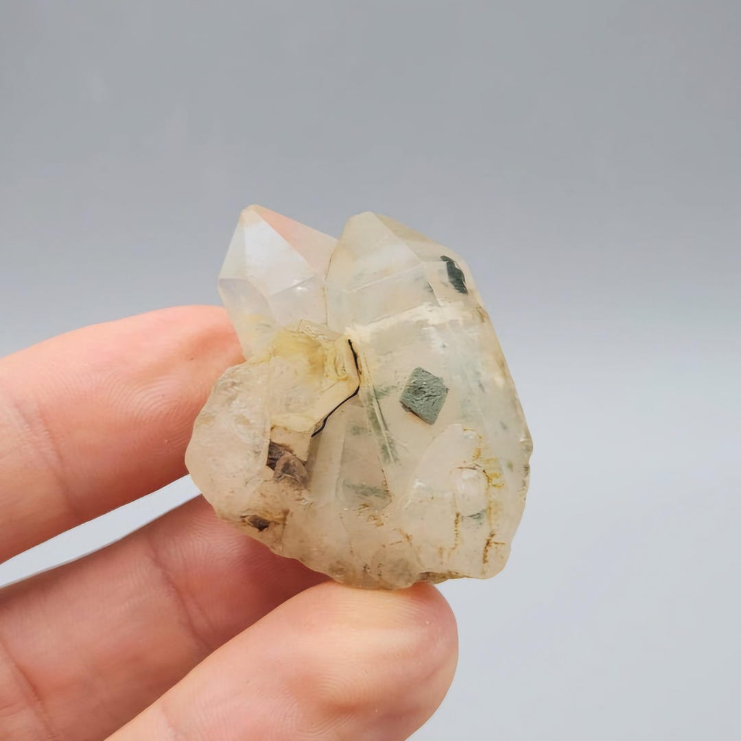 Rare Yellow Colloidal Goethite-banded Quartz With Cubic Chlorite ...