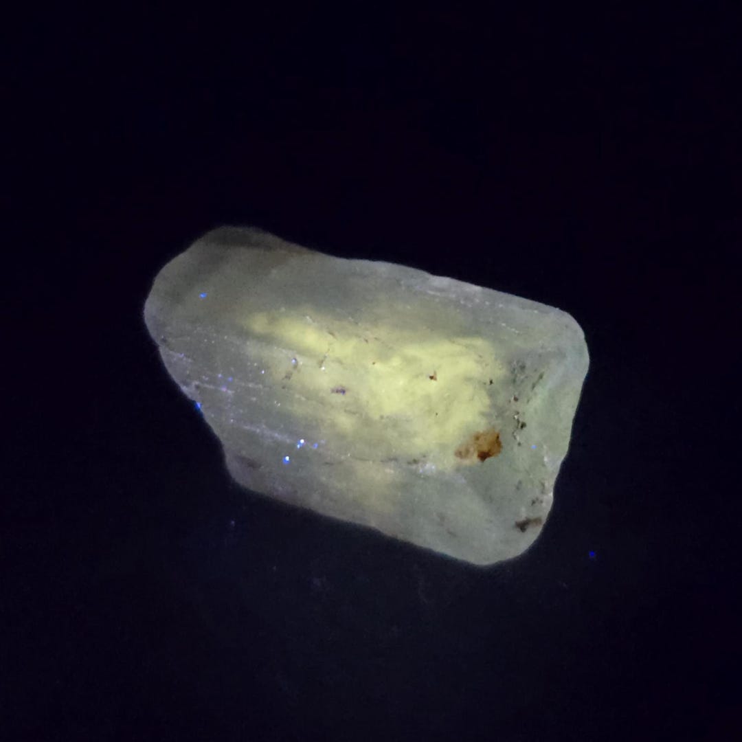 Fluorescent Topaz – Golden UV Reactive Crystal With Termination | 12g ...
