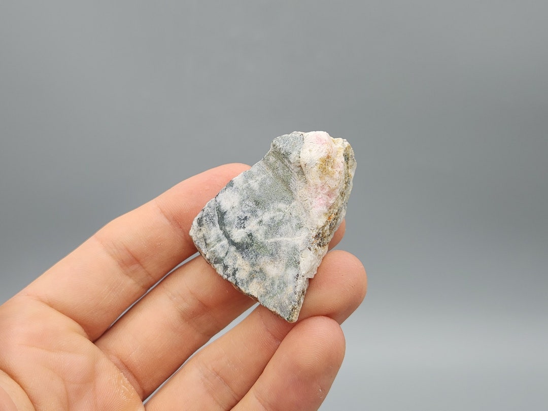 Pink Tugtupite Stone From Greenland UV Reactive 34.8g - Etsy