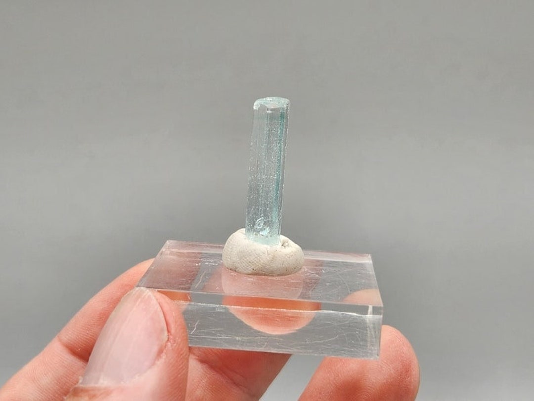 Very Rare Vanadium Emerald Crystal With Green Cap From Nigeria - Etsy