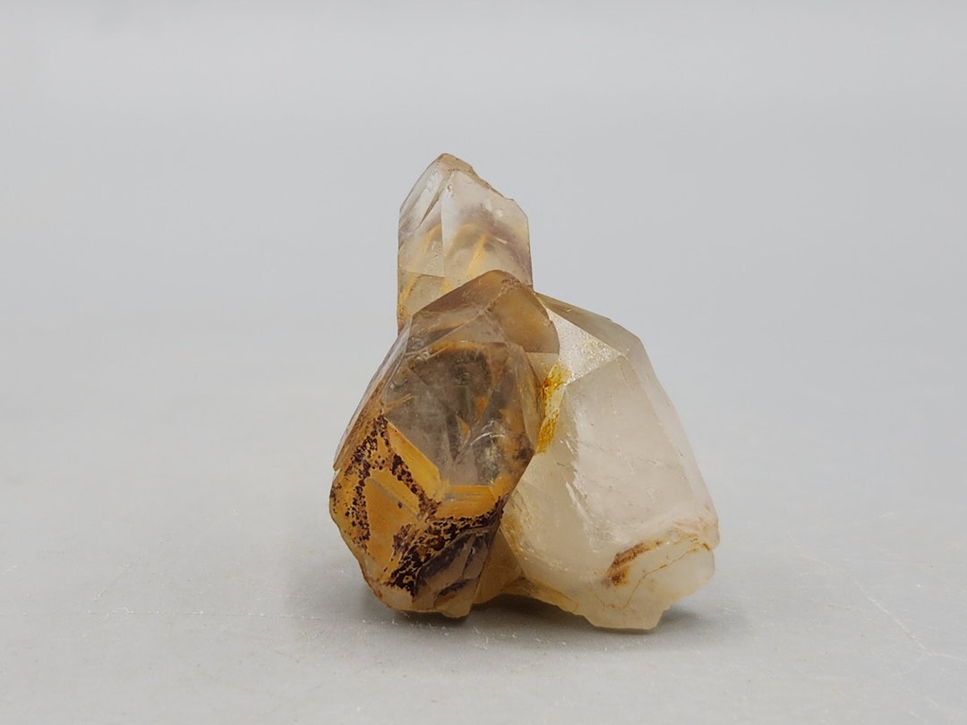 Rare Yellow Colloidal Goethite-banded Quartz With Phantom – Wario ...