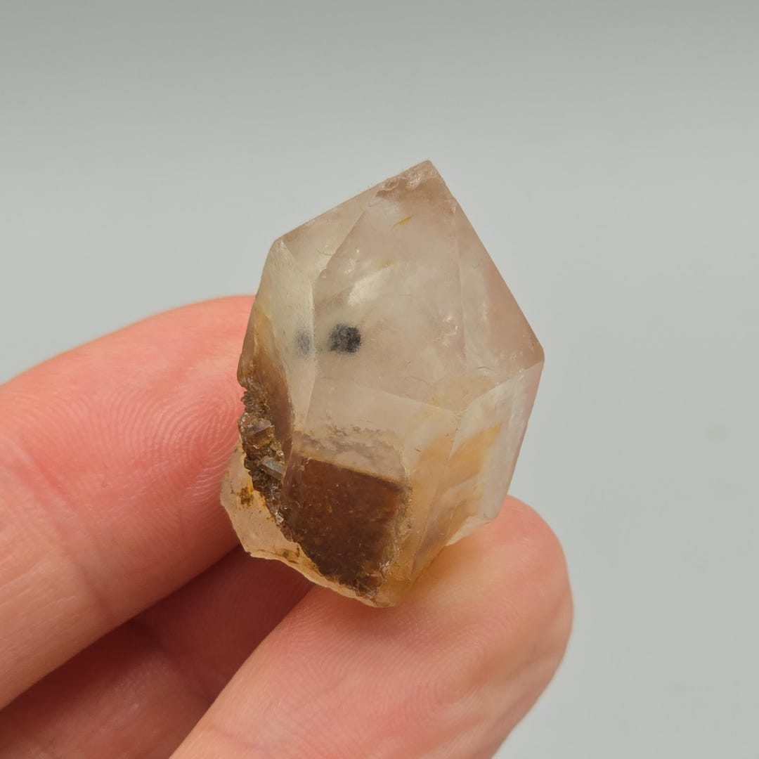 Rare Yellow Colloidal Goethite-banded Quartz – Wario Pocket Nigeria - Etsy
