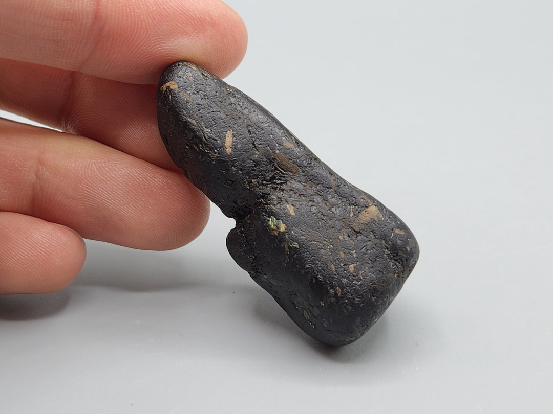 38.4g Nuummite - the Sorcerer's Stone From Greenland - Etsy