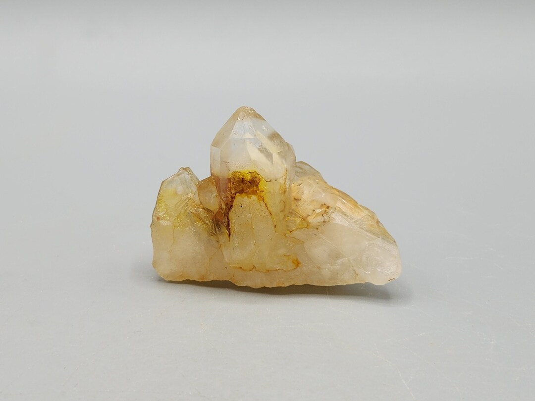 Rare Yellow Colloidal Goethite-banded Quartz With Phantom – Wario ...