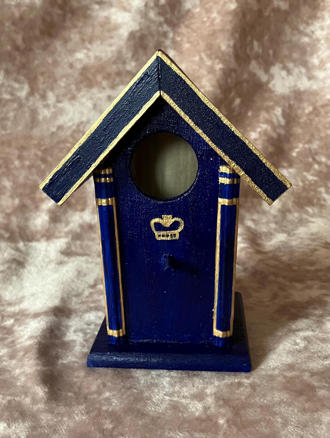 Mini Birdhouse Handcrafted in Style of a Royal Family Sentry Guard Box ...