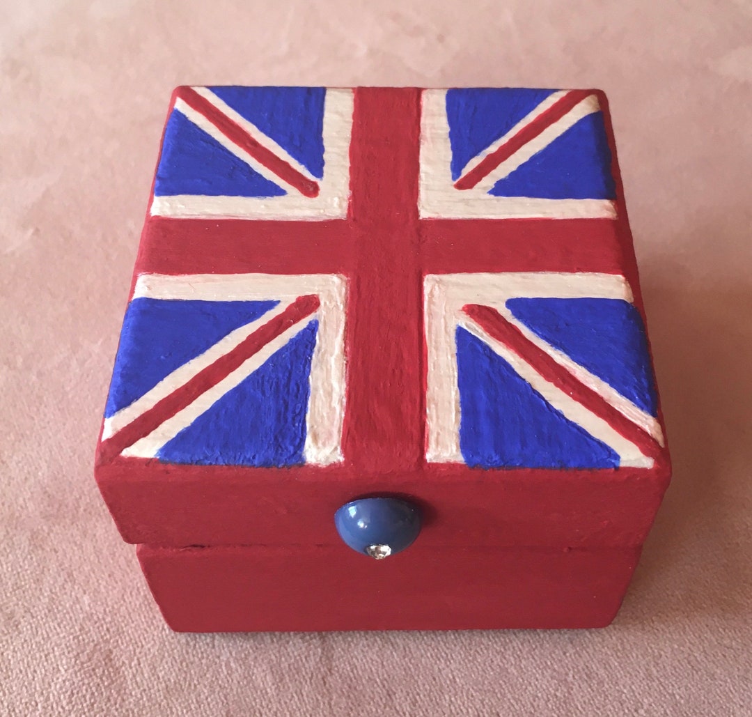 Hand Crafted Small Union Jack Flag Trinket or Gift Box. United Kingdom ...