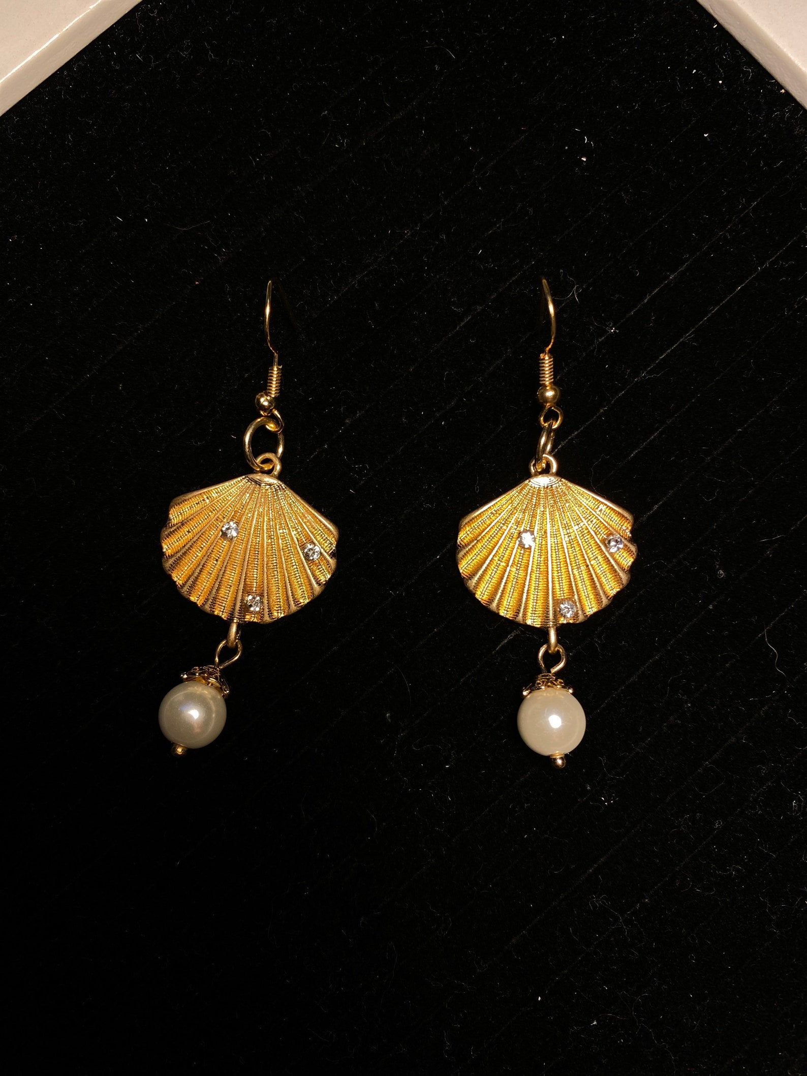 Gold seashells with a pearl | Etsy