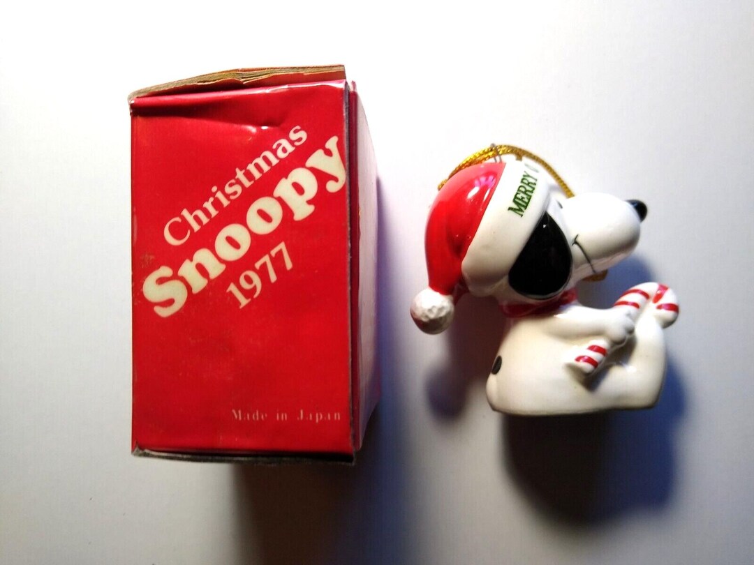 Peanuts 1977 Snoopy Christmas Ornament Porcelain Figure Candy Cane Dog ...