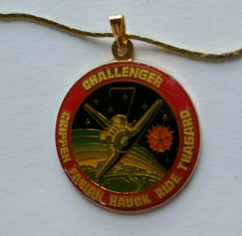 Space Shuttle Challenger Cloisonne Medallion Necklace Vintage - Etsy