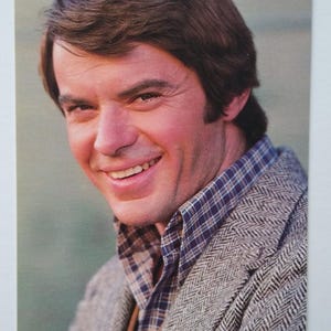 Robert Urich Photo Postcard Spenser for Hire Movie TV Actor Star Unused ...