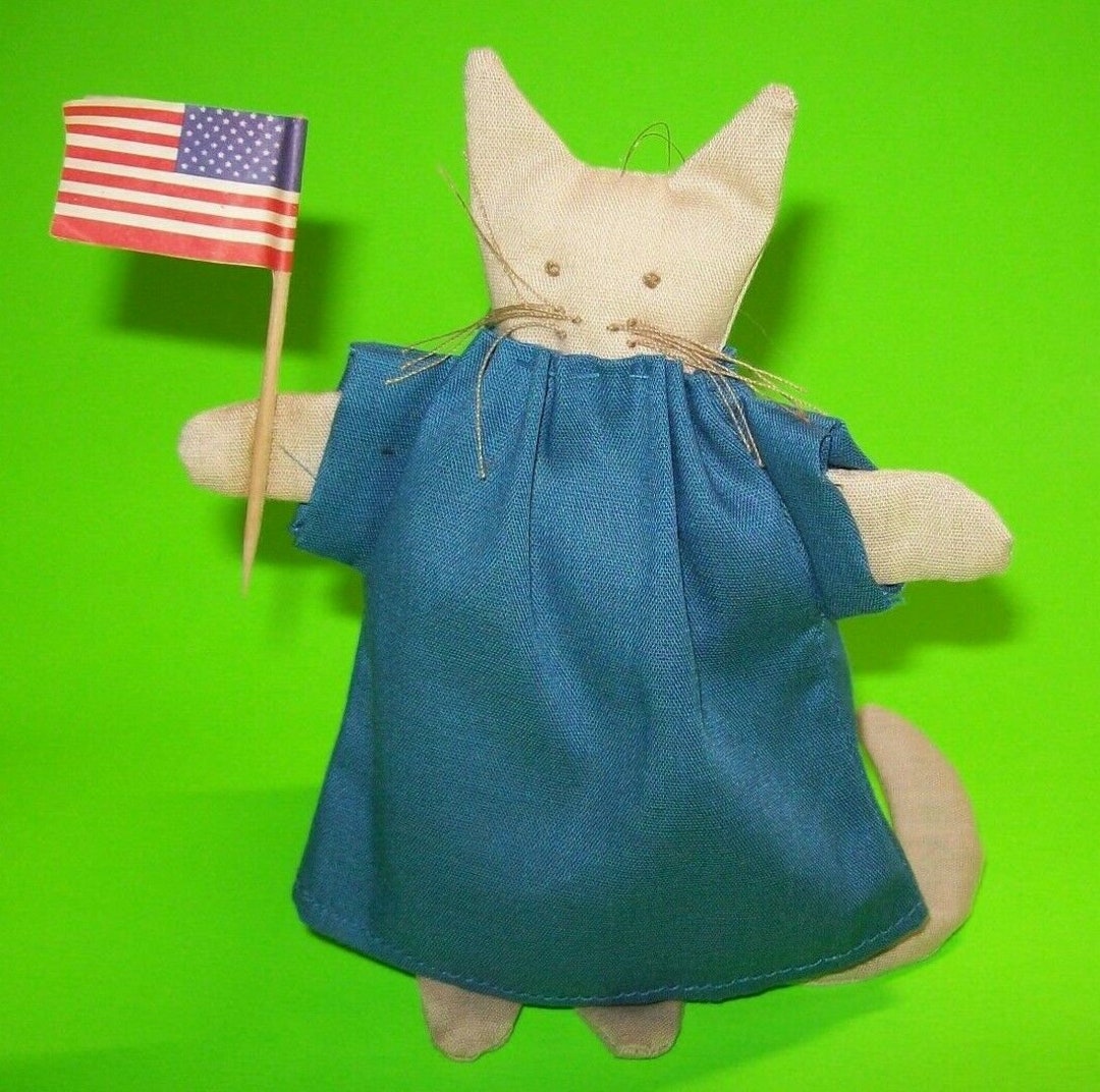 Vintage Overly Raker Primitive White Cat in Blue Dress W Flag Christmas ...