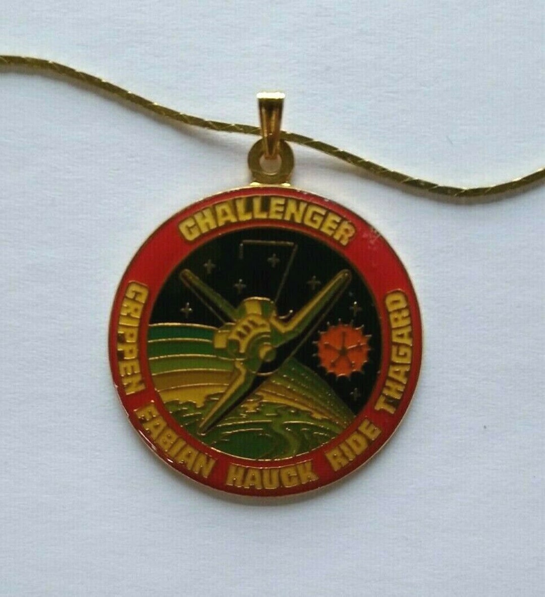 Space Shuttle Challenger Cloisonne Medallion Necklace Vintage NOS Nasa ...
