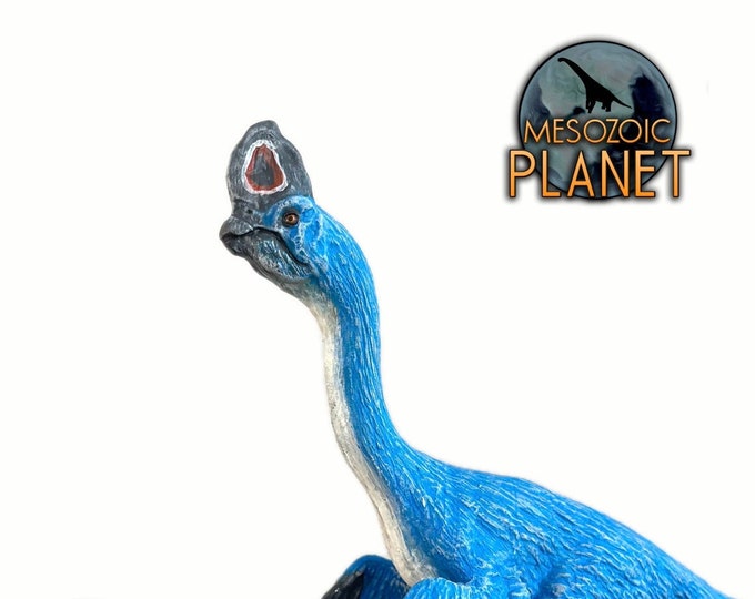 Mesozoic Planet Corythoraptor Resin Dinosaur Figure by Marco Makes ...