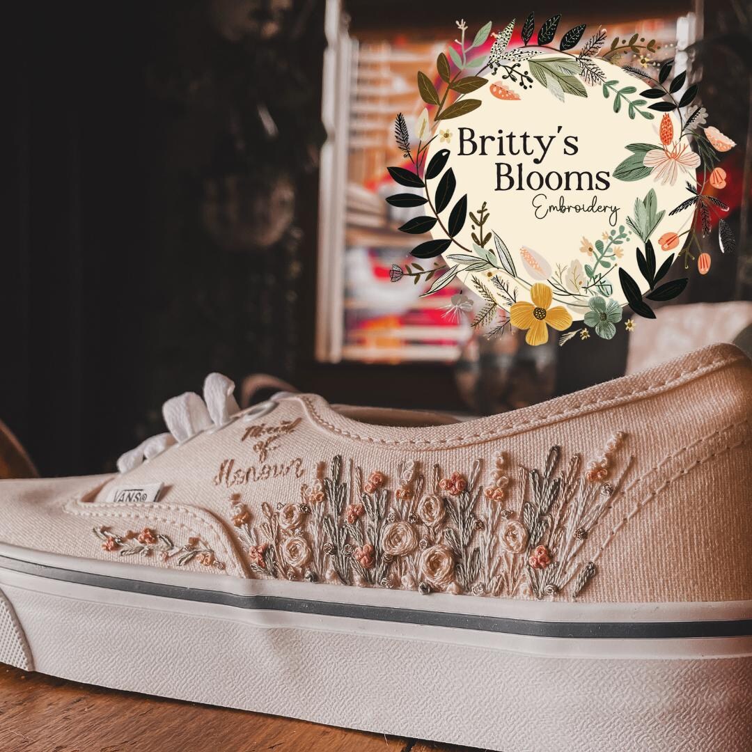 Custom Hand Embroidered Bridal Sneakers - Wedding Converse, Wedding ...