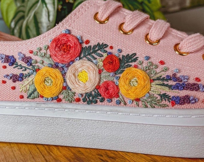 Vintage PINK LEATHER Fancy Heels...size 6 Womens....shoes. Heels. Pumps ...