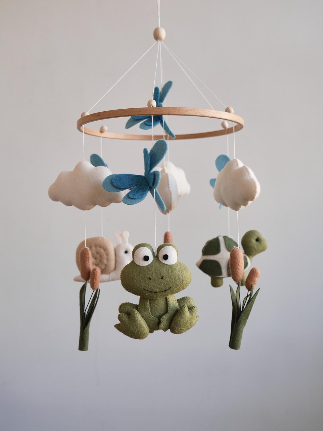 Handmade Woodland Baby Mobile: Frog, Turtle, Snail, Neutral Nursery - Etsy