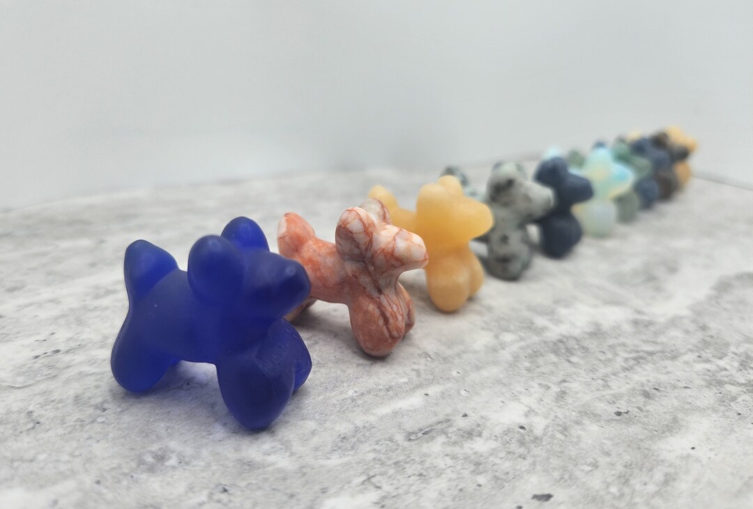 Miniature Balloon Dog Shaped Natural Crystal Carving Cute Mini Dog ...